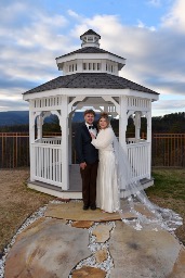 Hannah and Max Piper | America's Favorite Couple