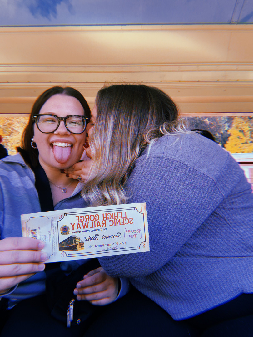 Chloe & Sam | America's Favorite Couple